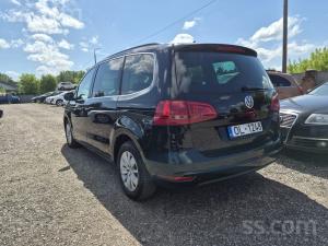 Melns Volkswagen Sharan 2011 Daugavpils, ar dzinēja tilpumu 2.00 L un nobraukumu 0 tūkst. km par 7250 €, foto 6 vietnē AUTOMOTO.COM.LV