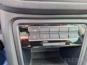Melns Volkswagen Sharan 2011 Daugavpils, ar dzinēja tilpumu 2.00 L un nobraukumu 0 tūkst. km par 7250 €, foto 14 vietnē AUTOMOTO.COM.LV