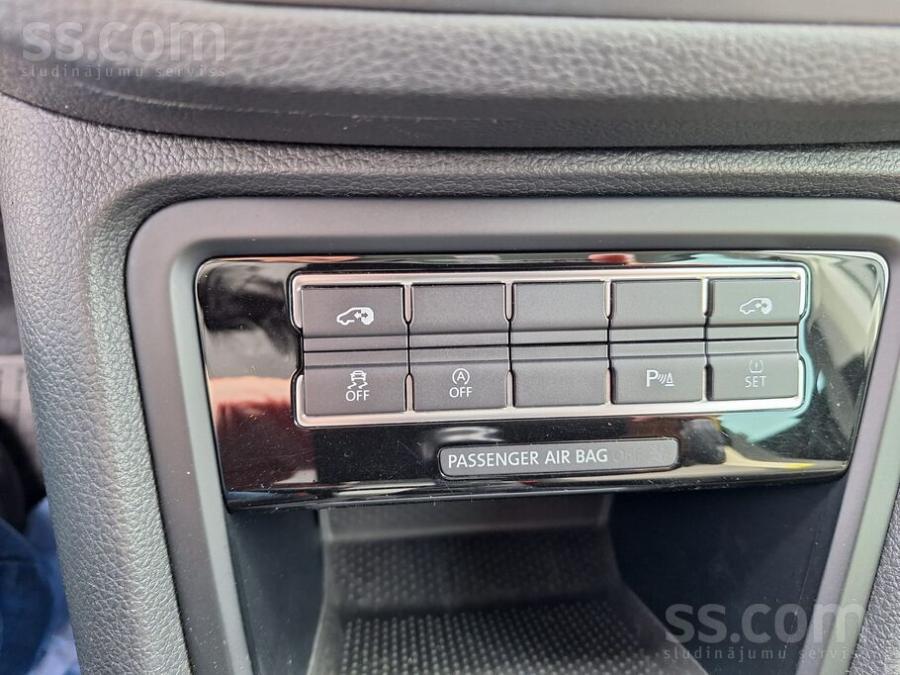 Melns Volkswagen Sharan 2011 Daugavpils, ar dzinēja tilpumu 2.00 L un nobraukumu 0 tūkst. km par 7250 €, foto 14 vietnē AUTOMOTO.COM.LV