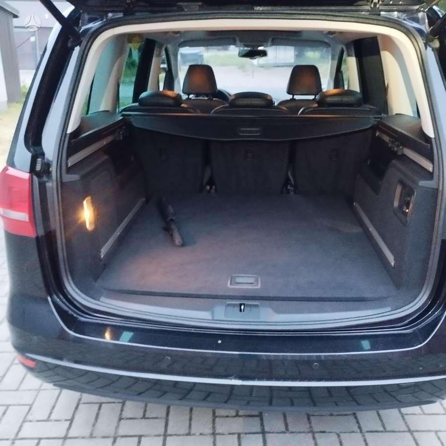 Black Volkswagen Sharan 2011 in Marijampole, with an engine capacity of 1.97 L and mileage of 250 thousand km for 9200 €, photo 6 on AUTOMOTO.COM.LV