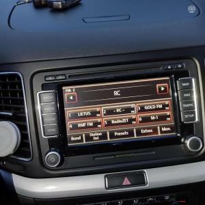 Black Volkswagen Sharan 2011 in Marijampole, with an engine capacity of 1.97 L and mileage of 250 thousand km for 9200 €, photo 20 on AUTOMOTO.COM.LV