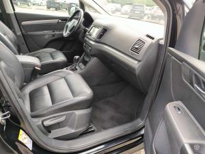 Melns Volkswagen Sharan 2011 Alīta, ar dzinēja tilpumu 1.97 L un nobraukumu 269 tūkst. km par 7900 €, foto 17 vietnē AUTOMOTO.COM.LV
