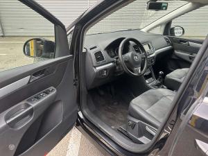 Melns Volkswagen Sharan 2011 Šauļi, ar dzinēja tilpumu 1.97 L un nobraukumu 245 tūkst. km par 7950 €, foto 14 vietnē AUTOMOTO.COM.LV