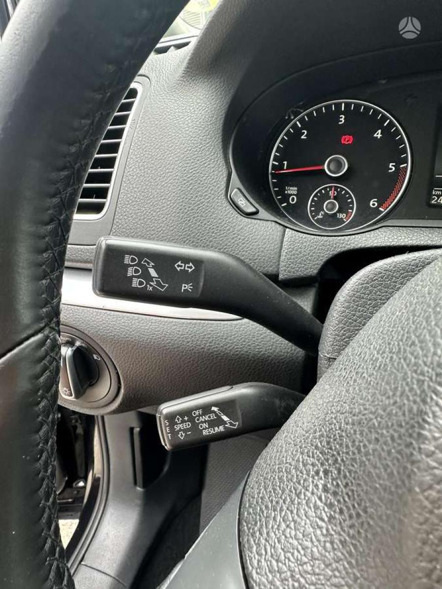 Melns Volkswagen Sharan 2011 Šauļi, ar dzinēja tilpumu 1.97 L un nobraukumu 245 tūkst. km par 7950 €, foto 17 vietnē AUTOMOTO.COM.LV
