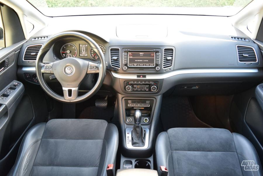 Melns Volkswagen Sharan 2011 Viļņa, ar dzinēja tilpumu 2.00 L un nobraukumu 242 tūkst. km par 8500 €, foto 14 vietnē AUTOMOTO.COM.LV
