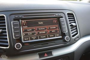 Melns Volkswagen Sharan 2011 Viļņa, ar dzinēja tilpumu 2.00 L un nobraukumu 242 tūkst. km par 8500 €, foto 22 vietnē AUTOMOTO.COM.LV