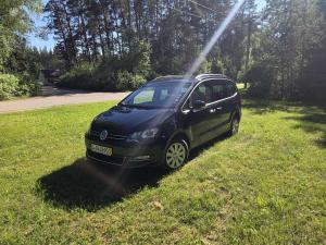 Melns Volkswagen Sharan 2011 Viļņa, ar dzinēja tilpumu 1.97 L un nobraukumu 259 tūkst. km par 5750 €, foto  vietnē AUTOMOTO.COM.LV