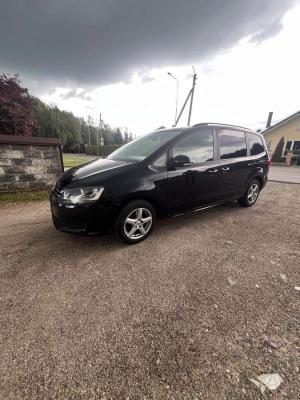 Melns Volkswagen Sharan 2011 Raseiniai, ar dzinēja tilpumu 1.97 L un nobraukumu 259 tūkst. km par 6990 €, foto 3 vietnē AUTOMOTO.COM.LV
