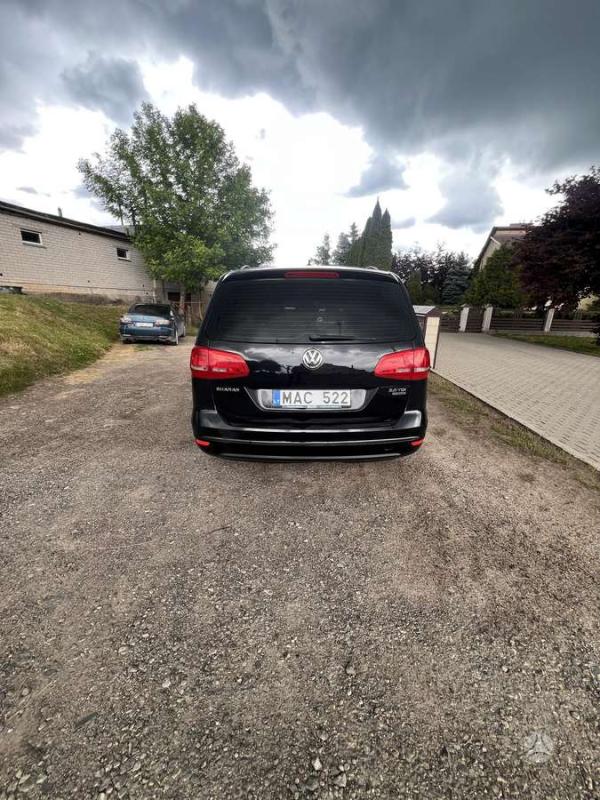 Melns Volkswagen Sharan 2011 Raseiniai, ar dzinēja tilpumu 1.97 L un nobraukumu 259 tūkst. km par 6990 €, foto 5 vietnē AUTOMOTO.COM.LV