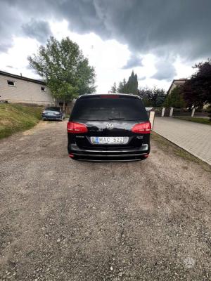 Melns Volkswagen Sharan 2011 Raseiniai, ar dzinēja tilpumu 1.97 L un nobraukumu 259 tūkst. km par 6990 €, foto 6 vietnē AUTOMOTO.COM.LV