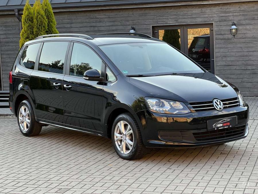 Black Volkswagen Sharan 2011 in Kedainiai, with an engine capacity of 1.97 L and mileage of 274 thousand km for 7950 €, photo 7 on AUTOMOTO.COM.LV