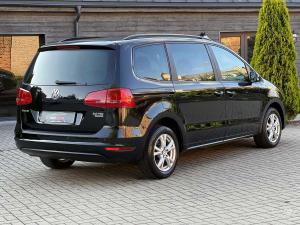 Black Volkswagen Sharan 2011 in Kedainiai, with an engine capacity of 1.97 L and mileage of 274 thousand km for 7950 €, photo 9 on AUTOMOTO.COM.LV