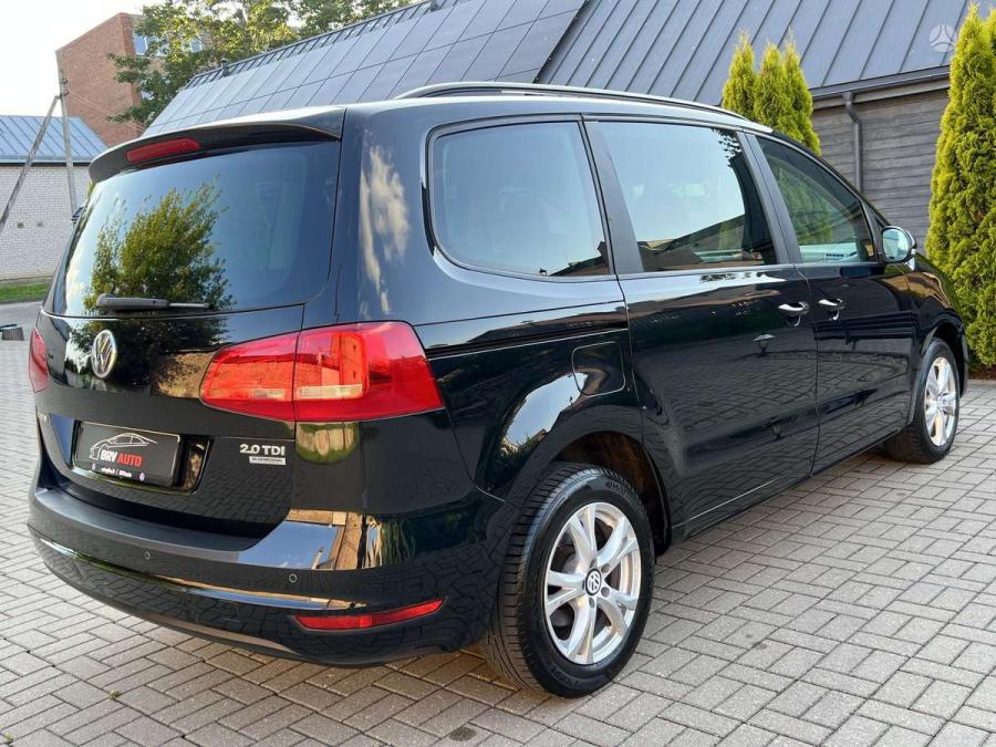 Black Volkswagen Sharan 2011 in Kedainiai, with an engine capacity of 1.97 L and mileage of 274 thousand km for 7950 €, photo 15 on AUTOMOTO.COM.LV