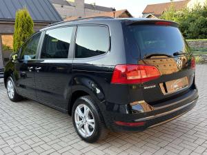 Black Volkswagen Sharan 2011 in Kedainiai, with an engine capacity of 1.97 L and mileage of 274 thousand km for 7950 €, photo 22 on AUTOMOTO.COM.LV