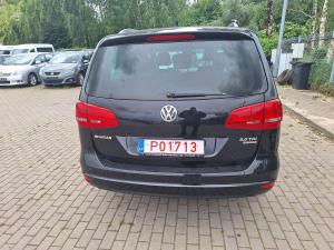 Black Volkswagen Sharan 2011 in Marijampole, with an engine capacity of 1.97 L and mileage of 311 thousand km for 7200 €, photo 8 on AUTOMOTO.COM.LV