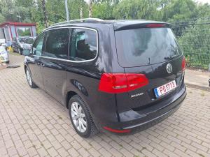 Black Volkswagen Sharan 2011 in Marijampole, with an engine capacity of 1.97 L and mileage of 311 thousand km for 7200 €, photo 9 on AUTOMOTO.COM.LV