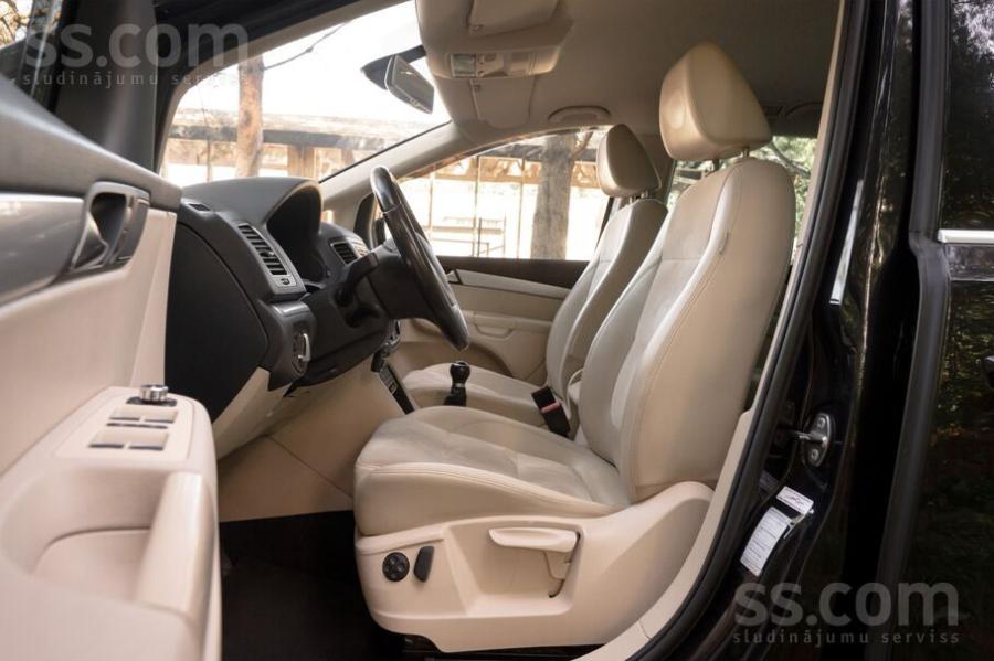 Melns Volkswagen Sharan 2011 Tukums, ar dzinēja tilpumu 2.00 L un nobraukumu 249 tūkst. km par 6890 €, foto 10 vietnē AUTOMOTO.COM.LV