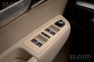 Melns Volkswagen Sharan 2011 Tukums, ar dzinēja tilpumu 2.00 L un nobraukumu 249 tūkst. km par 6890 €, foto 14 vietnē AUTOMOTO.COM.LV