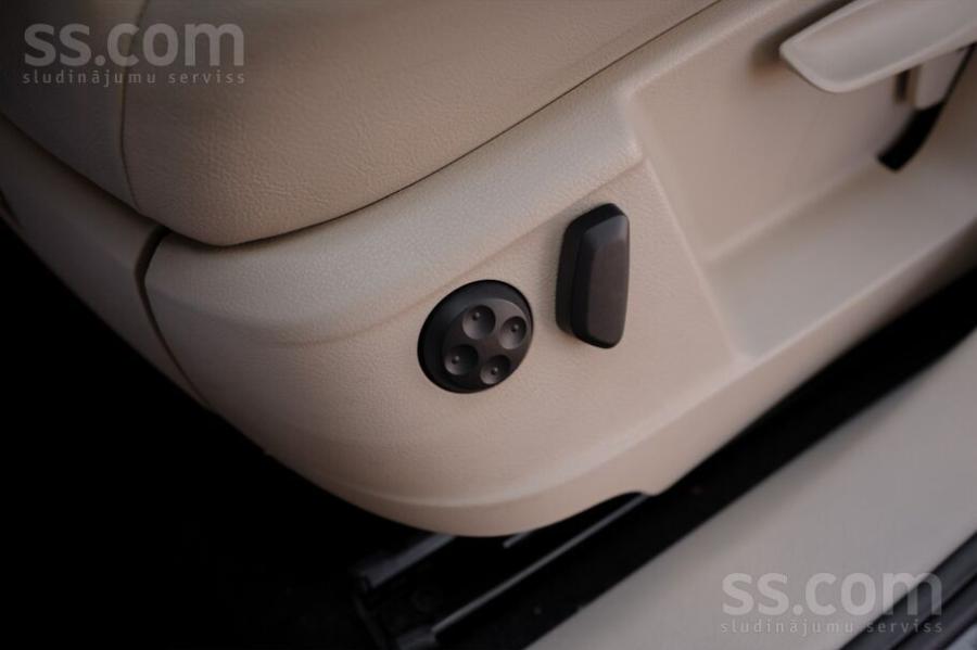 Melns Volkswagen Sharan 2011 Tukums, ar dzinēja tilpumu 2.00 L un nobraukumu 249 tūkst. km par 6890 €, foto 15 vietnē AUTOMOTO.COM.LV