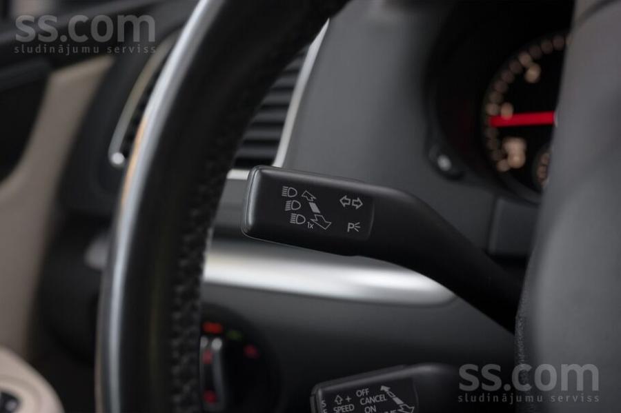 Melns Volkswagen Sharan 2011 Tukums, ar dzinēja tilpumu 2.00 L un nobraukumu 249 tūkst. km par 6890 €, foto 17 vietnē AUTOMOTO.COM.LV