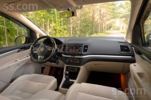 Melns Volkswagen Sharan 2011 Tukums, ar dzinēja tilpumu 2.00 L un nobraukumu 249 tūkst. km par 6890 €, foto 9 vietnē AUTOMOTO.COM.LV