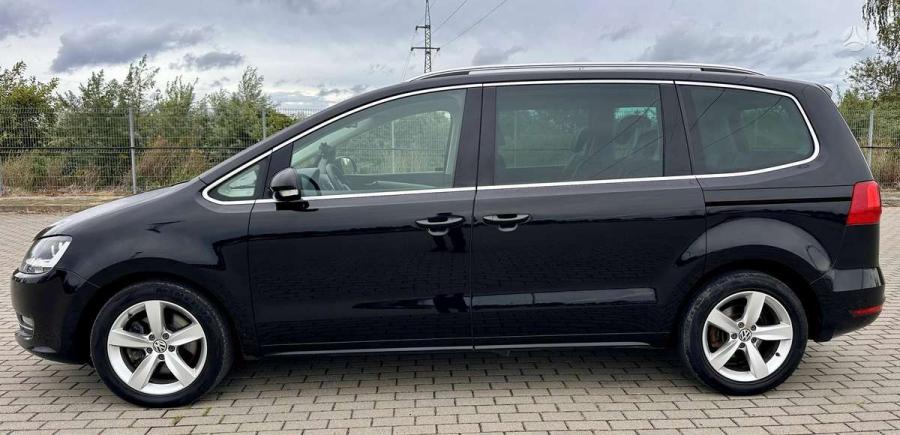 Melns Volkswagen Sharan 2011 Marijampole, ar dzinēja tilpumu 1.97 L un nobraukumu 303 tūkst. km par 7650 €, foto 5 vietnē AUTOMOTO.COM.LV