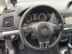 Melns Volkswagen Sharan 2011 Marijampole, ar dzinēja tilpumu 1.97 L un nobraukumu 303 tūkst. km par 7650 €, foto 16 vietnē AUTOMOTO.COM.LV