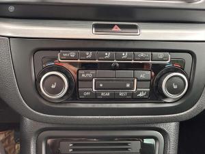 Melns Volkswagen Sharan 2011 Marijampole, ar dzinēja tilpumu 1.97 L un nobraukumu 303 tūkst. km par 7650 €, foto 31 vietnē AUTOMOTO.COM.LV