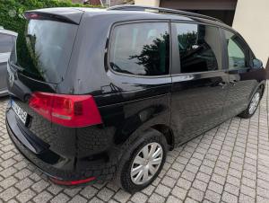 Black Volkswagen Sharan 2011 in Marijampole, with an engine capacity of 1.97 L and mileage of 293 thousand km for 5750 €, photo 7 on AUTOMOTO.COM.LV
