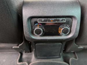 Black Volkswagen Sharan 2011 in Marijampole, with an engine capacity of 1.97 L and mileage of 293 thousand km for 5750 €, photo 17 on AUTOMOTO.COM.LV