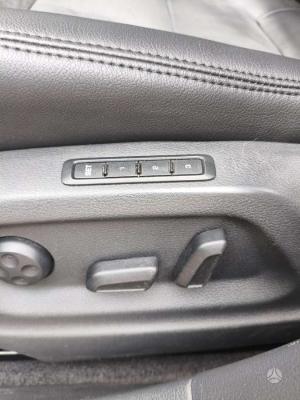 Black Volkswagen Sharan 2011 in Marijampole, with an engine capacity of 1.97 L and mileage of 238 thousand km for 8900 €, photo 14 on AUTOMOTO.COM.LV