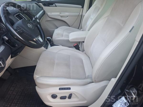 Melns Volkswagen Sharan 2011 Rīga, ar dzinēja tilpumu 2.00 L un nobraukumu 360 tūkst. km par 8000 €, foto 10 vietnē AUTOMOTO.COM.LV