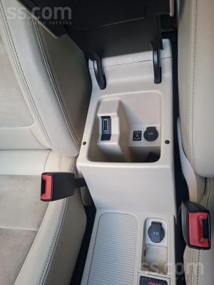 Melns Volkswagen Sharan 2011 Rīga, ar dzinēja tilpumu 2.00 L un nobraukumu 360 tūkst. km par 8000 €, foto 13 vietnē AUTOMOTO.COM.LV
