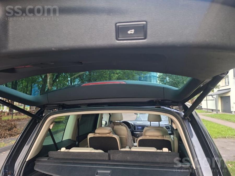 Melns Volkswagen Sharan 2011 Rīga, ar dzinēja tilpumu 2.00 L un nobraukumu 360 tūkst. km par 8000 €, foto 18 vietnē AUTOMOTO.COM.LV