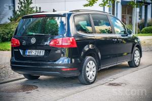 Melns Volkswagen Sharan 2011 Rīga, ar dzinēja tilpumu 1.40 L un nobraukumu 201 tūkst. km par 5990 €, foto 5 vietnē AUTOMOTO.COM.LV