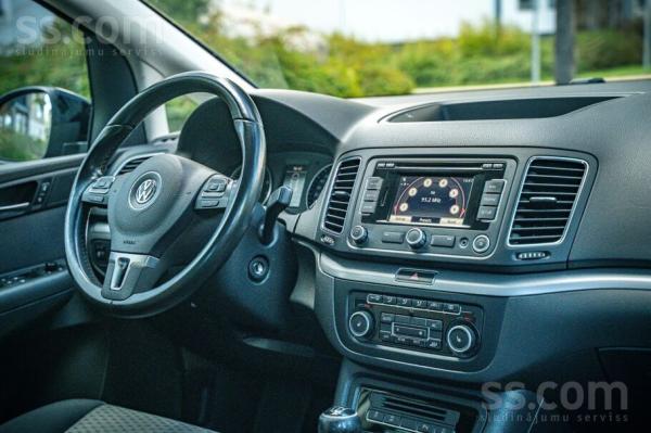 Melns Volkswagen Sharan 2011 Rīga, ar dzinēja tilpumu 1.40 L un nobraukumu 201 tūkst. km par 5990 €, foto 9 vietnē AUTOMOTO.COM.LV