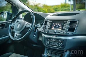 Melns Volkswagen Sharan 2011 Rīga, ar dzinēja tilpumu 1.40 L un nobraukumu 201 tūkst. km par 5990 €, foto 9 vietnē AUTOMOTO.COM.LV