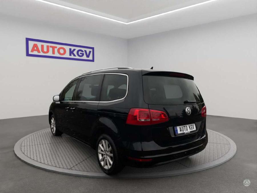 Melns Volkswagen Sharan 2012 Viļņa, ar dzinēja tilpumu 2.00 L un nobraukumu 274 tūkst. km par 9499 €, foto 3 vietnē AUTOMOTO.COM.LV