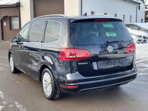 Black Volkswagen Sharan 2012 in Telschi, with an engine capacity of 1.97 L and mileage of 255 thousand km for 9700 €, photo 5 on AUTOMOTO.COM.LV
