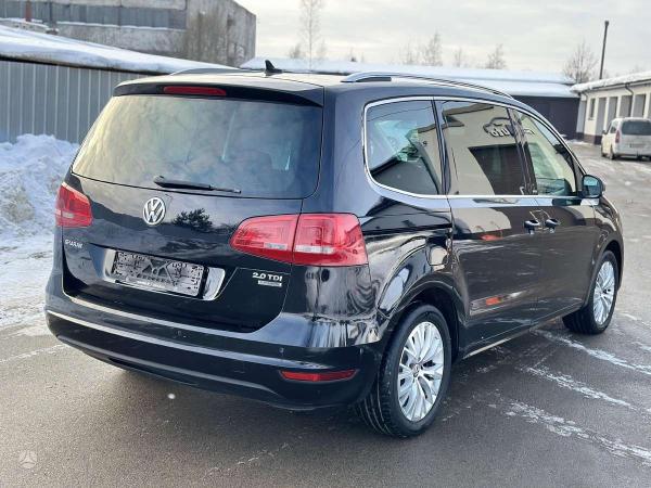 Black Volkswagen Sharan 2012 in Telschi, with an engine capacity of 1.97 L and mileage of 255 thousand km for 9700 €, photo 7 on AUTOMOTO.COM.LV