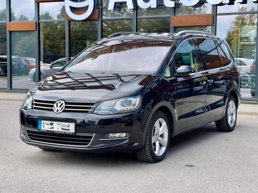 Black Volkswagen Sharan 2012 in Kaunas, with an engine capacity of 1.97 L and mileage of 245 thousand km for 9700 €, photo 4 on AUTOMOTO.COM.LV
