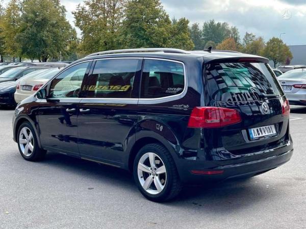 Black Volkswagen Sharan 2012 in Kaunas, with an engine capacity of 1.97 L and mileage of 245 thousand km for 9700 €, photo 7 on AUTOMOTO.COM.LV