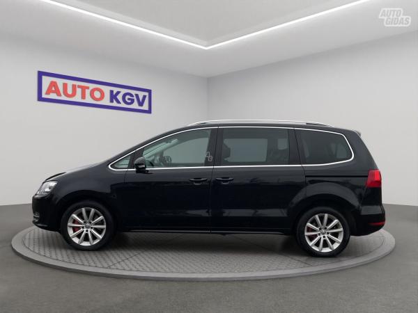 Melns Volkswagen Sharan 2012 Viļņa, ar dzinēja tilpumu 2.00 L un nobraukumu 274 tūkst. km par 8999 €, foto 2 vietnē AUTOMOTO.COM.LV