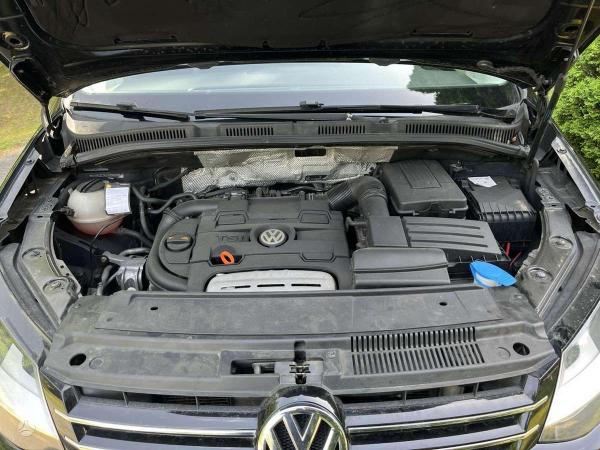 Black Volkswagen Sharan 2012 in Jurbarkas, with an engine capacity of 1.39 L and mileage of 181 thousand km for 7850 €, photo 8 on AUTOMOTO.COM.LV