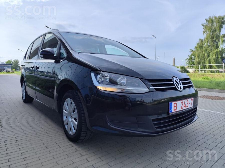 Melns Volkswagen Sharan 2012 Rēzekne, ar dzinēja tilpumu 2.00 L un nobraukumu 340 tūkst. km par 7500 €, foto 5 vietnē AUTOMOTO.COM.LV