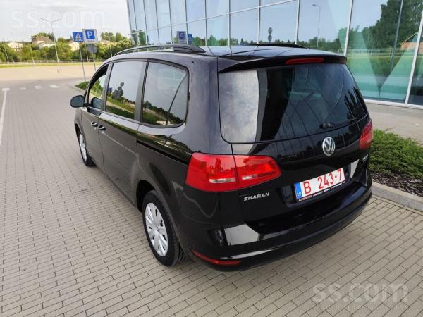 Black Volkswagen Sharan 2012 in Rezekne, with an engine capacity of 2.00 L and mileage of 340 thousand km for 7500 €, photo 9 on AUTOMOTO.COM.LV