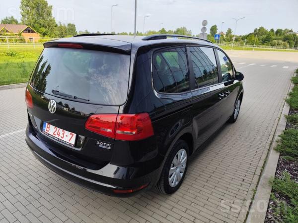 Black Volkswagen Sharan 2012 in Rezekne, with an engine capacity of 2.00 L and mileage of 340 thousand km for 7500 €, photo 10 on AUTOMOTO.COM.LV