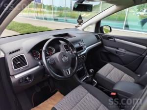 Melns Volkswagen Sharan 2012 Rēzekne, ar dzinēja tilpumu 2.00 L un nobraukumu 340 tūkst. km par 7500 €, foto 18 vietnē AUTOMOTO.COM.LV