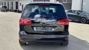 Black Volkswagen Sharan 2012 in Telschi, with an engine capacity of 1.97 L and mileage of 268 thousand km for 8900 €, photo 8 on AUTOMOTO.COM.LV