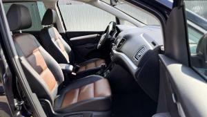 Black Volkswagen Sharan 2012 in Telschi, with an engine capacity of 1.97 L and mileage of 268 thousand km for 8900 €, photo 17 on AUTOMOTO.COM.LV